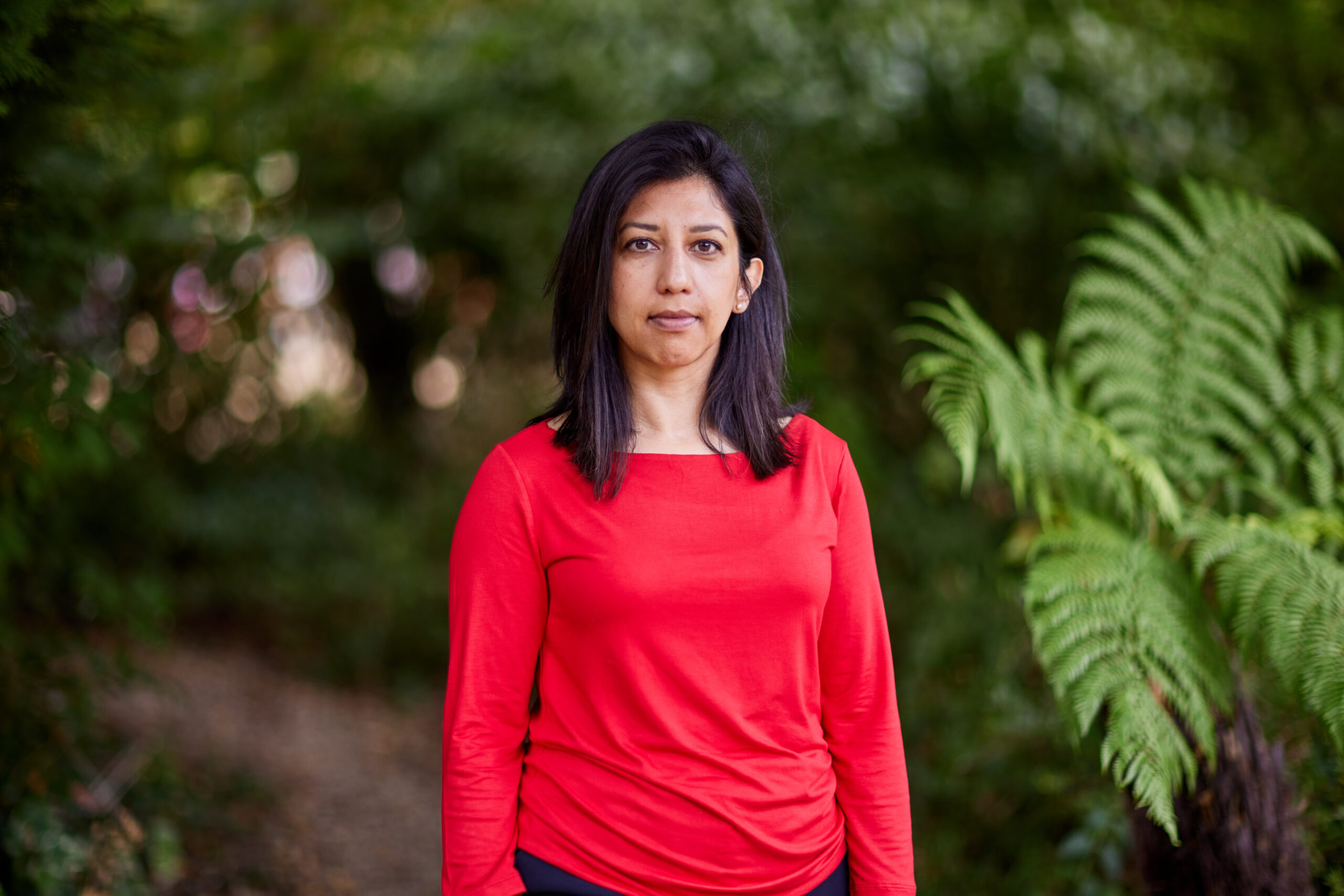 St Hugh's Tutorial Fellow receives the prestigious Elman Award for ...